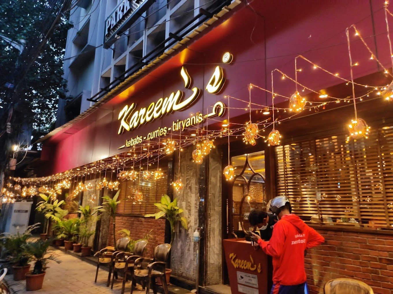 5 Best Biryani Places in Kolkata- According to Locals - FoodnTravel Stories